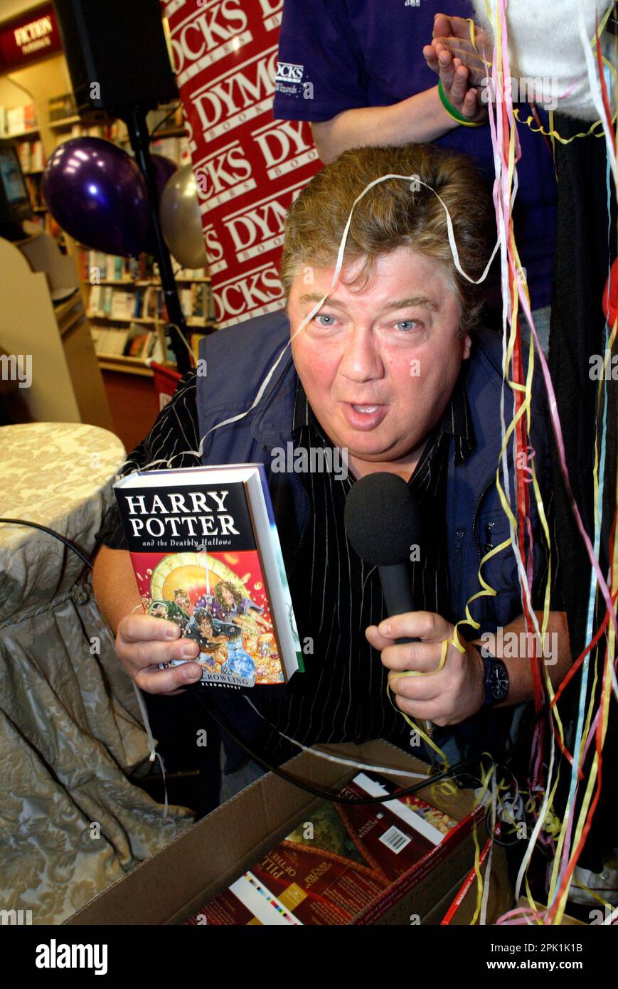 Jonathan Coleman at the Australian release of Harry Potter & The ...