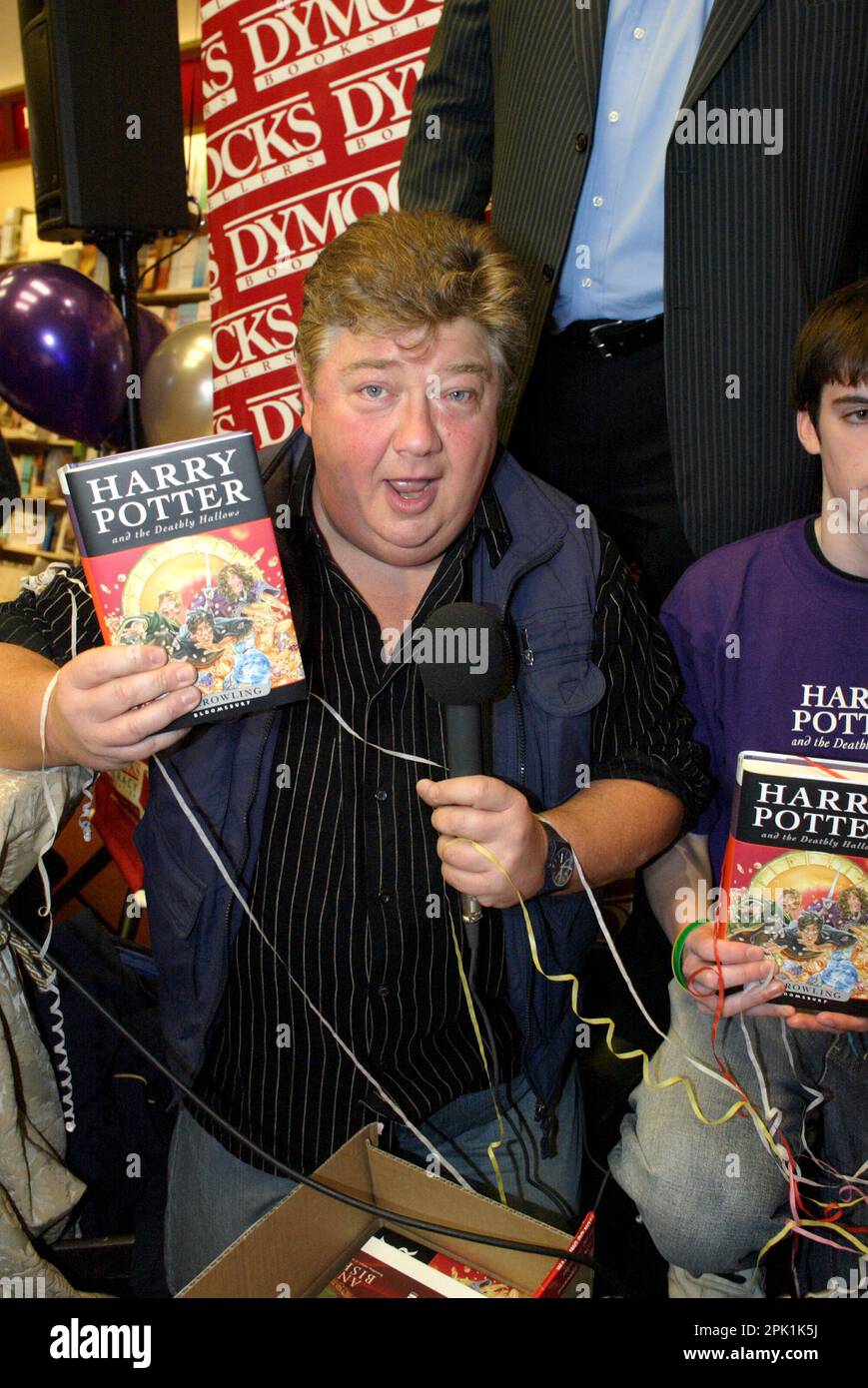 Jonathan Coleman at the Australian release of Harry Potter & The ...
