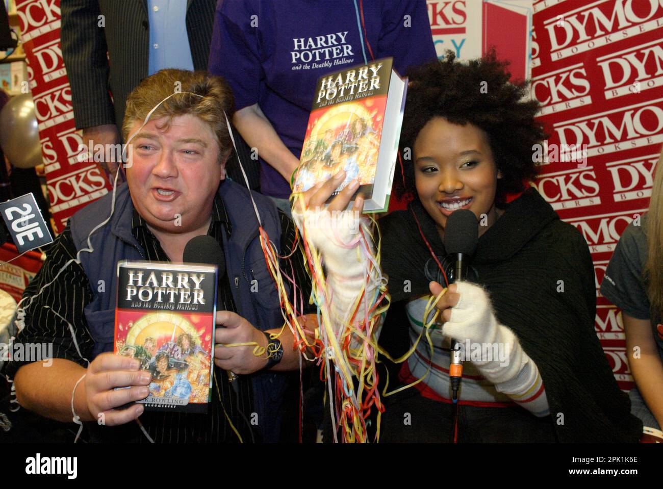 Jonathan Coleman and Fuzzy at the Australian release of Harry Potter & The Deathly Hallows at 9 ...