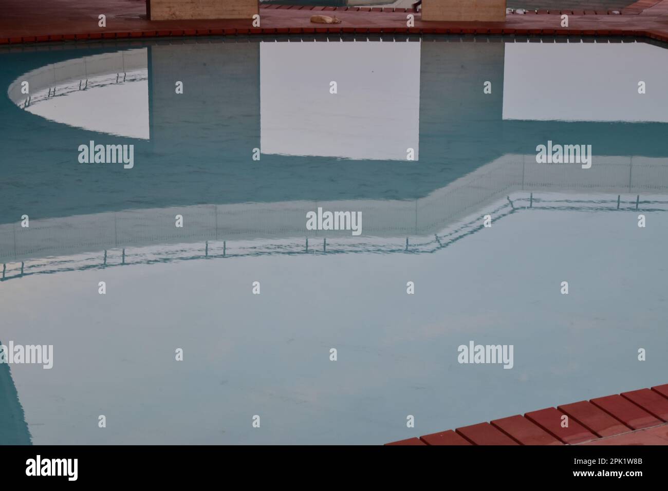 Empty swimming pool at hotel Stock Photo - Alamy