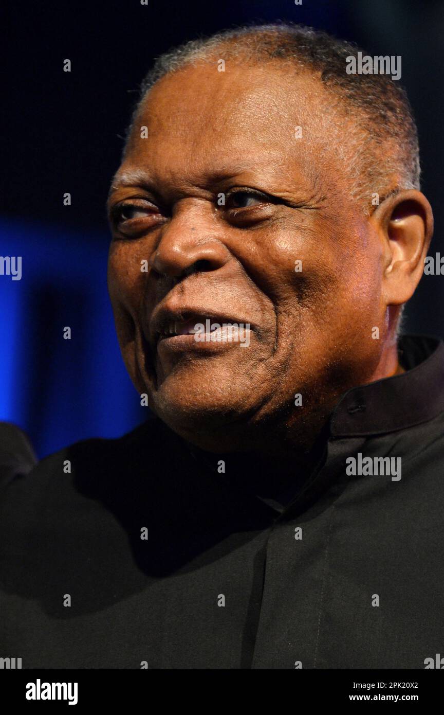 Billy hart and joe zawinul hi-res stock photography and images - Alamy