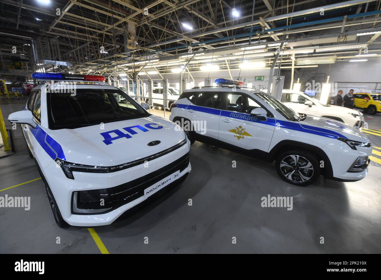 'Moscow. New electric vehicles 'Moskvich 3e' for the traffic police are ...