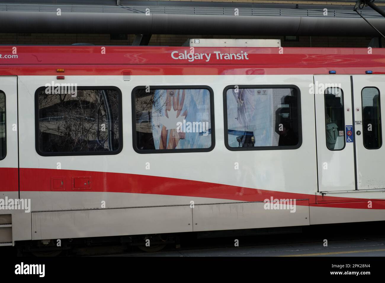 Calgary transit hi-res stock photography and images - Alamy