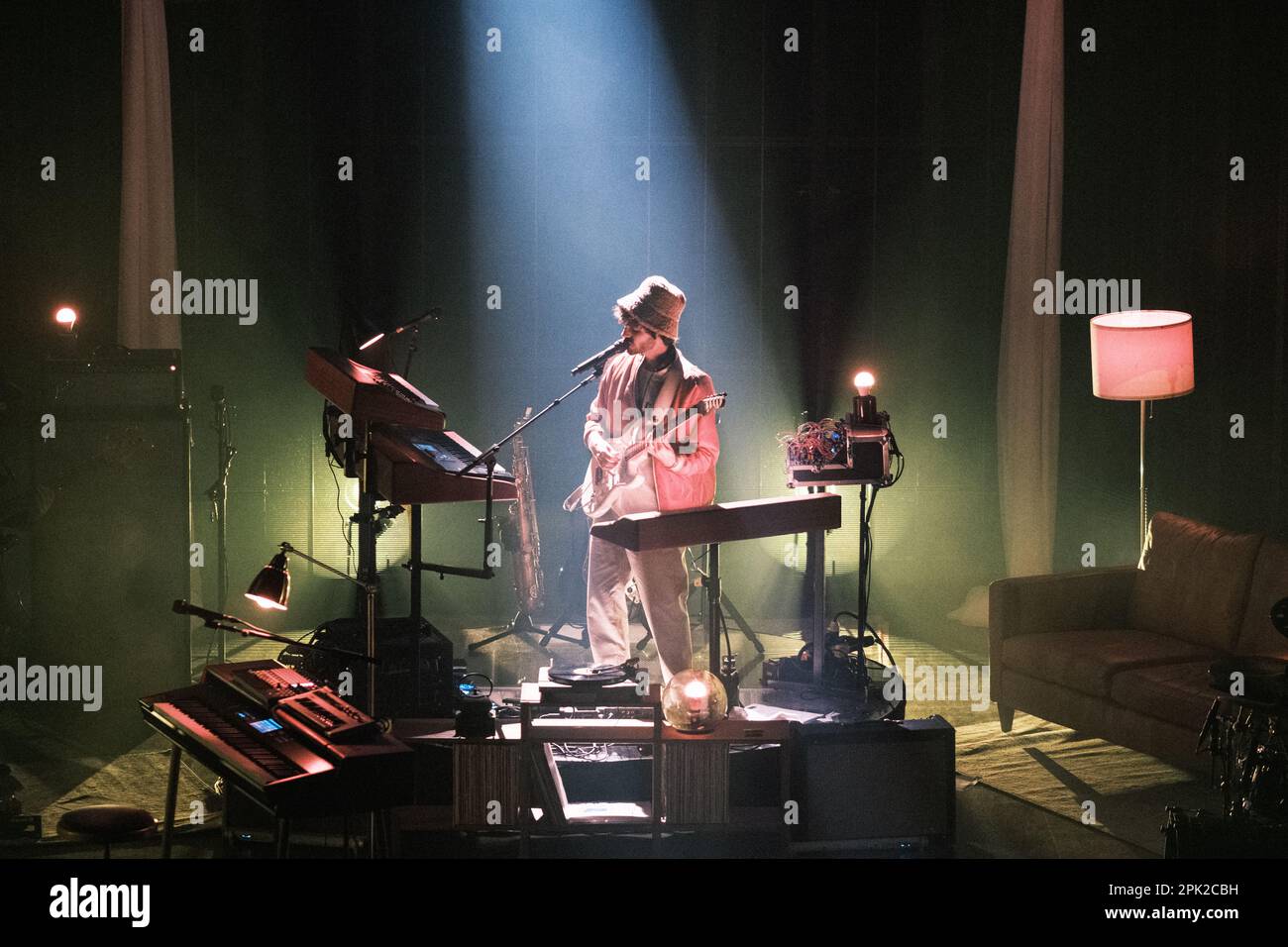 Fkj singer hi-res stock photography and images - Alamy