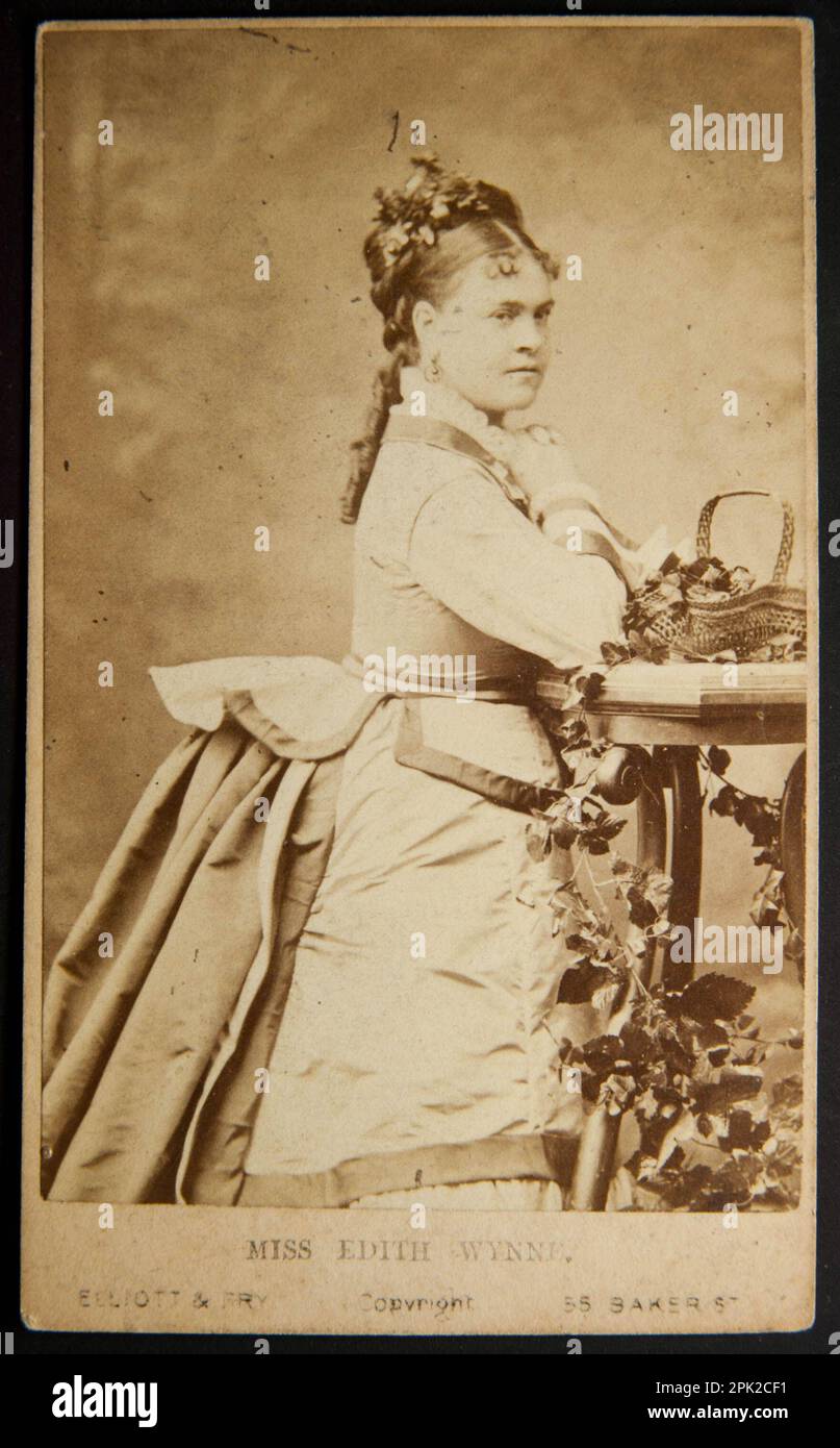 Sarah Edith Wynne was a Welsh operatic soprano born 1842 Stock Photo ...