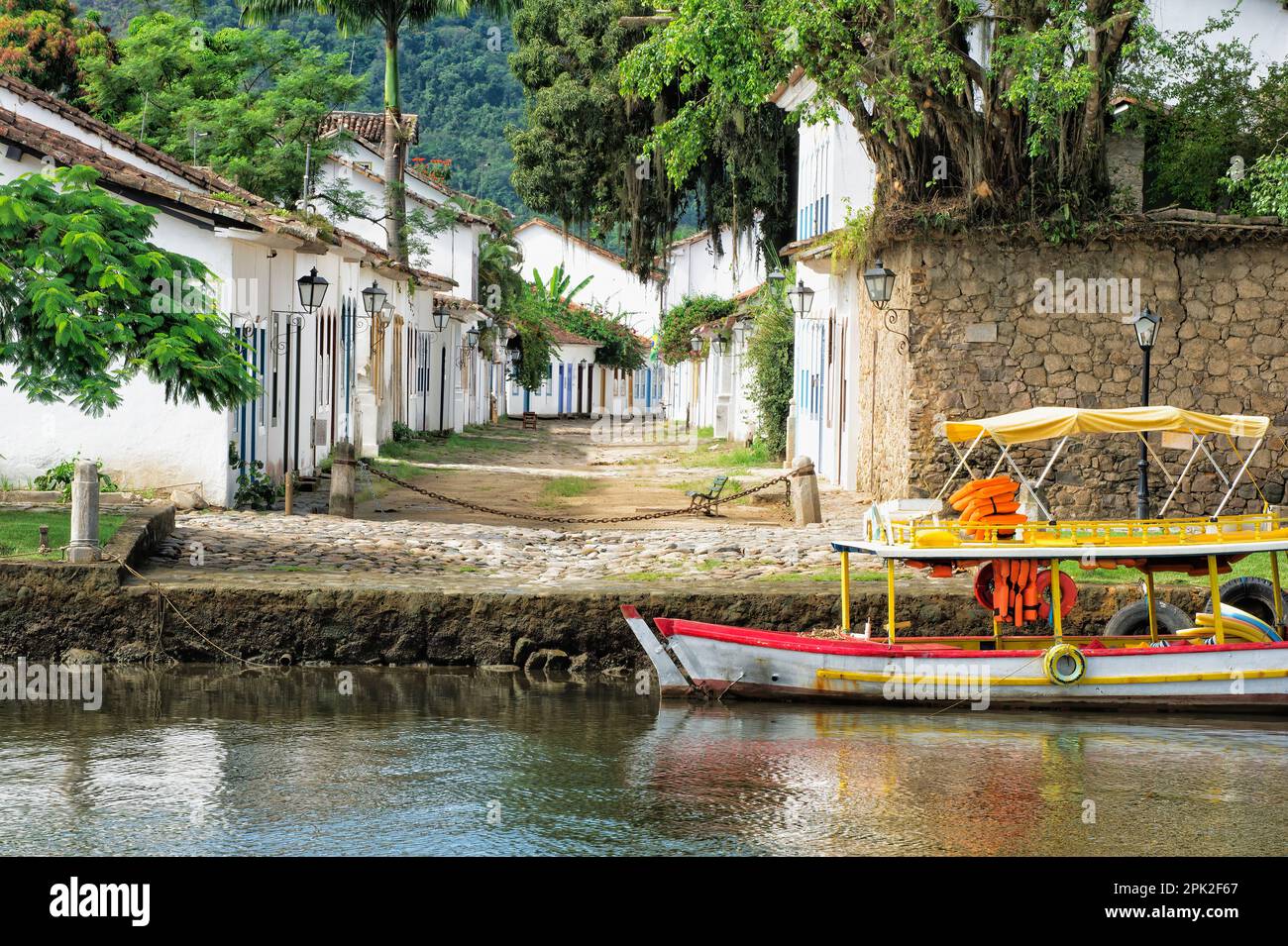 Paraty streets, Rio de Janeiro state, Brazil Stock Photo - Alamy