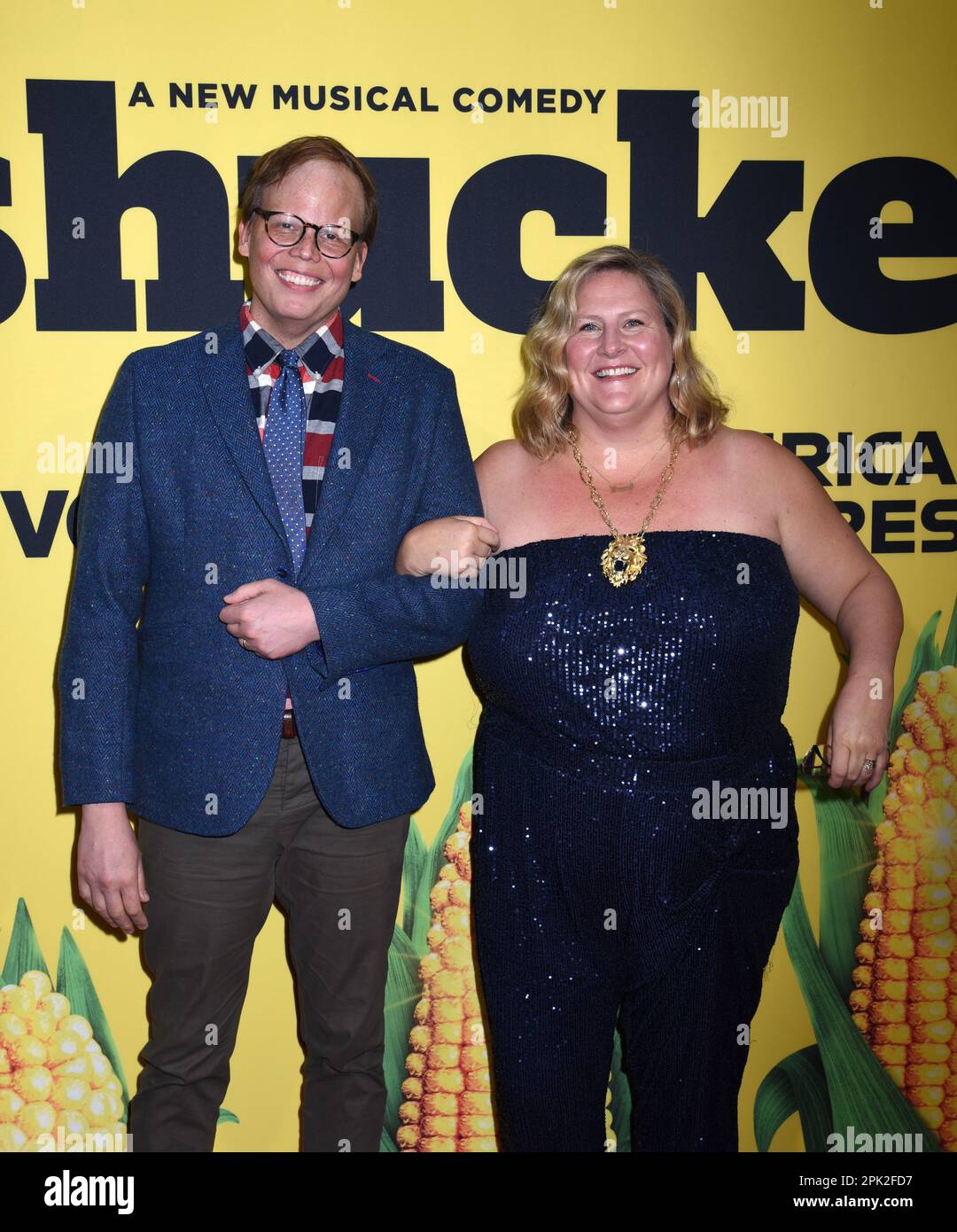 Bridget everett and jeff hiller hi-res stock photography and images - Alamy