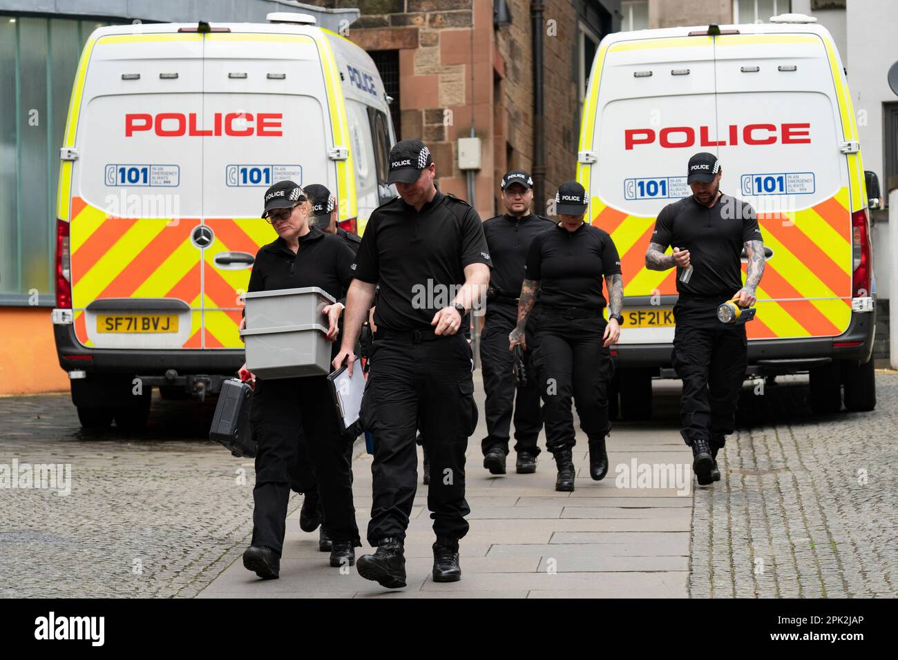 Edinburgh, Scotland, UK. 5 April 2023. Police enter office building ...