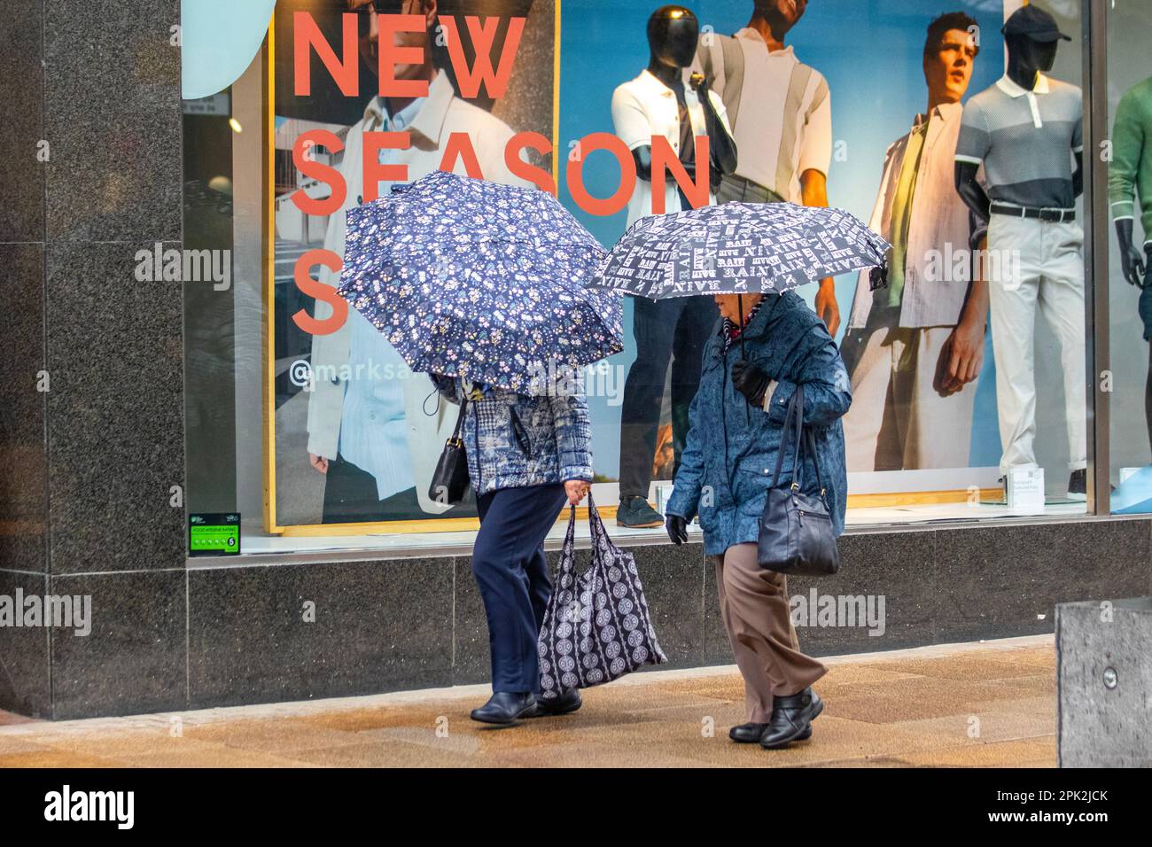 PRESTON, Lancashire. Uk Weather. Shops, shoppers, and people shopping ...