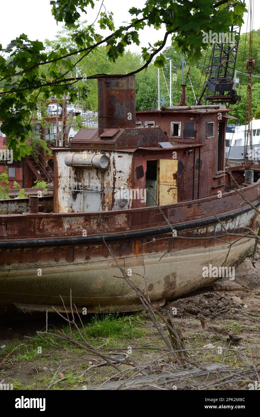Ship wreck tugboat in hi-res stock photography and images - Alamy