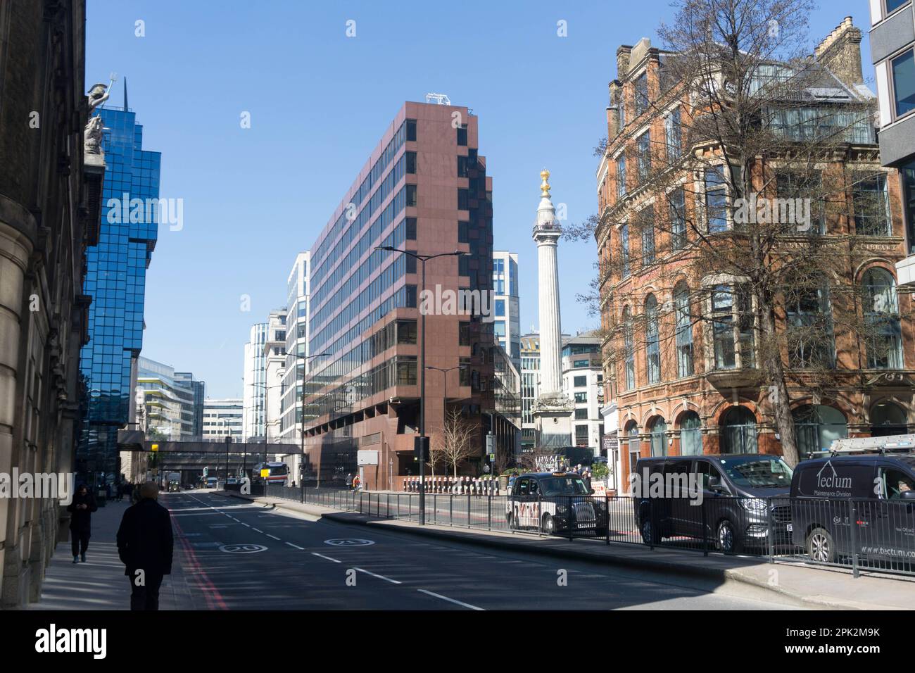 View of Lower Thames Street with the Monument in the background in ...
