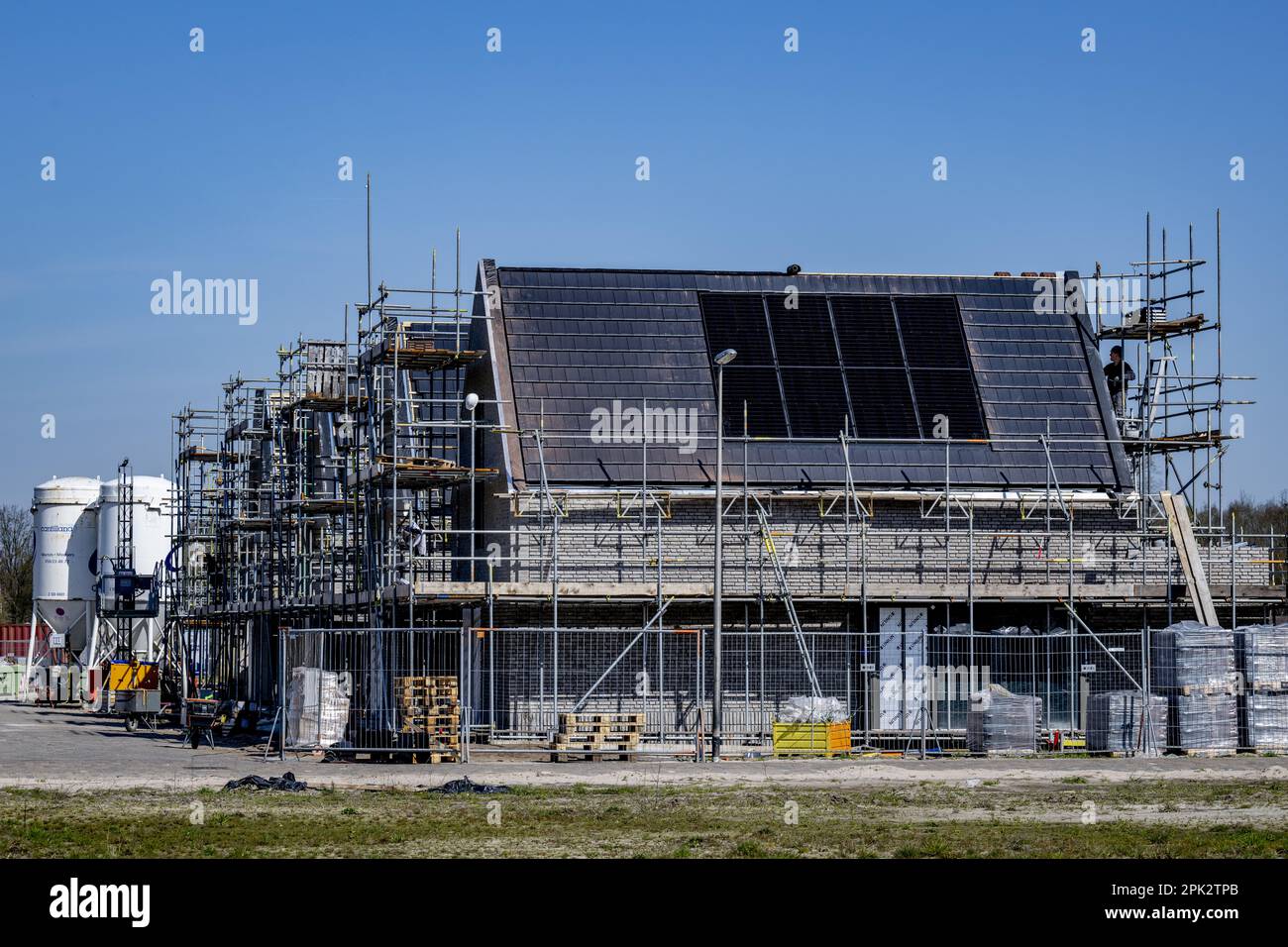 WAALWIJK - Construction work in the Akkerlanen district. The Council of ...