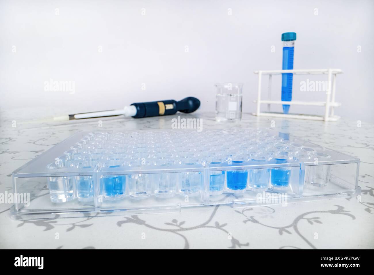 Medical and scientific laboratory equipment - beaker, cylinder, pipette ...