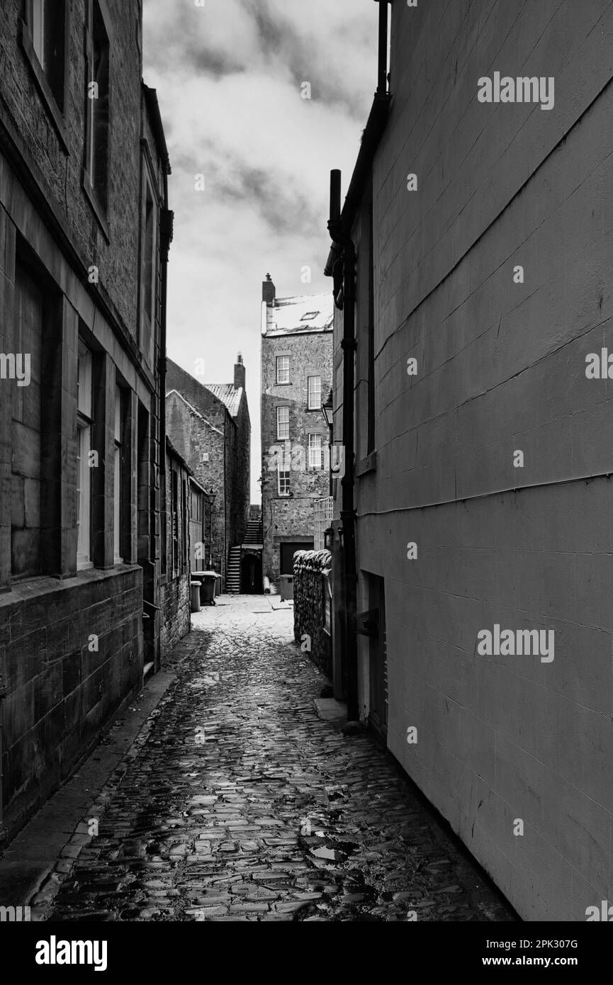 Narrow alleyway white houses Black and White Stock Photos & Images - Alamy