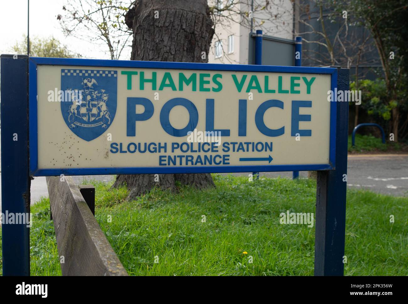 Thames valley police station hi-res stock photography and images - Alamy