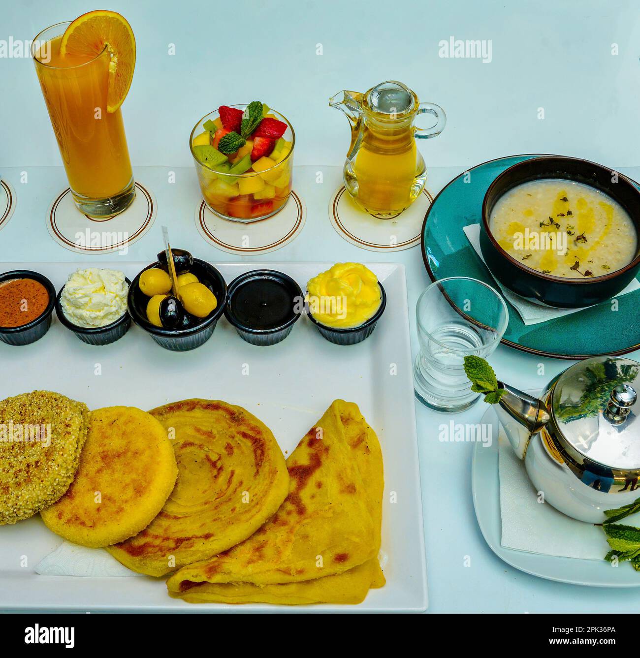 Traditional moroccan pastries hi-res stock photography and images - Alamy