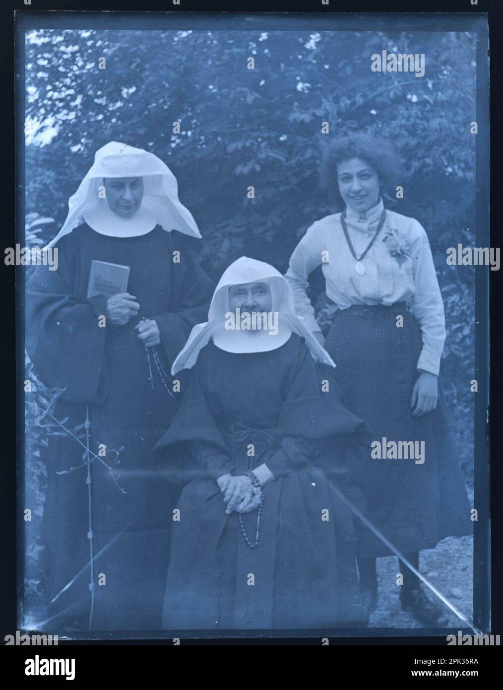 Group of nuns Stock Photo - Alamy
