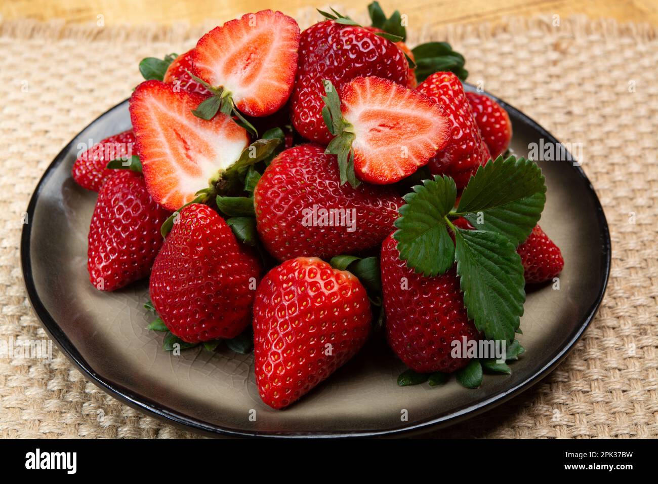 Greenhouse strawberry board hi-res stock photography and images - Alamy