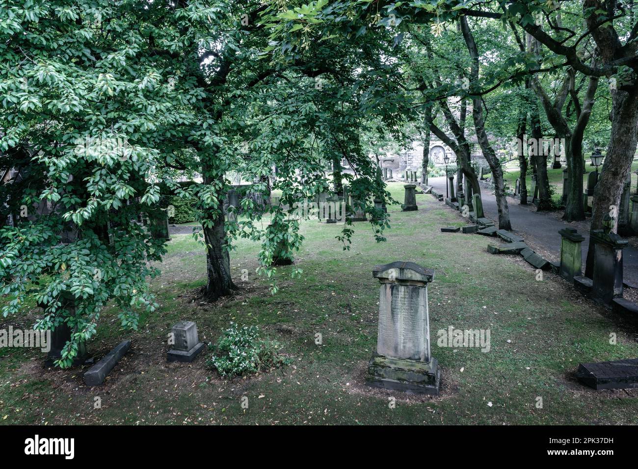 Old graves in Saint Cuthbert kirkyard in Edinburgh, Scotland Stock ...