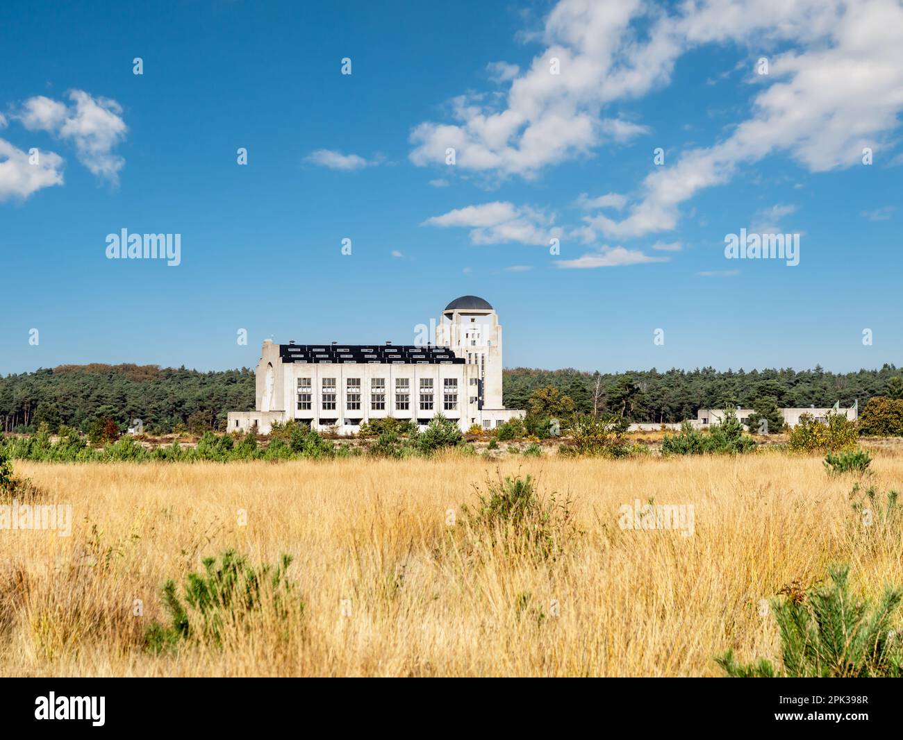 Building A of former long wave radio transmission station Radio ...
