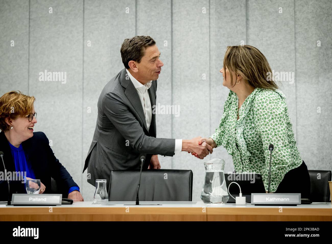 THE HAGUE - Ruud Sondag CEO of Royal Schiphol Group during a roundtable ...
