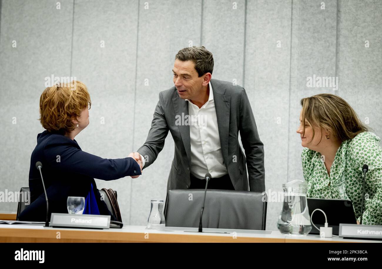 THE HAGUE - Ruud Sondag CEO of Royal Schiphol Group during a roundtable ...