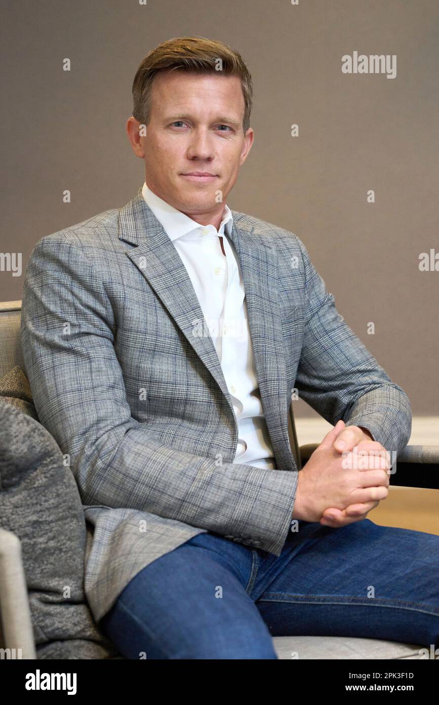 Warren Kole Biography