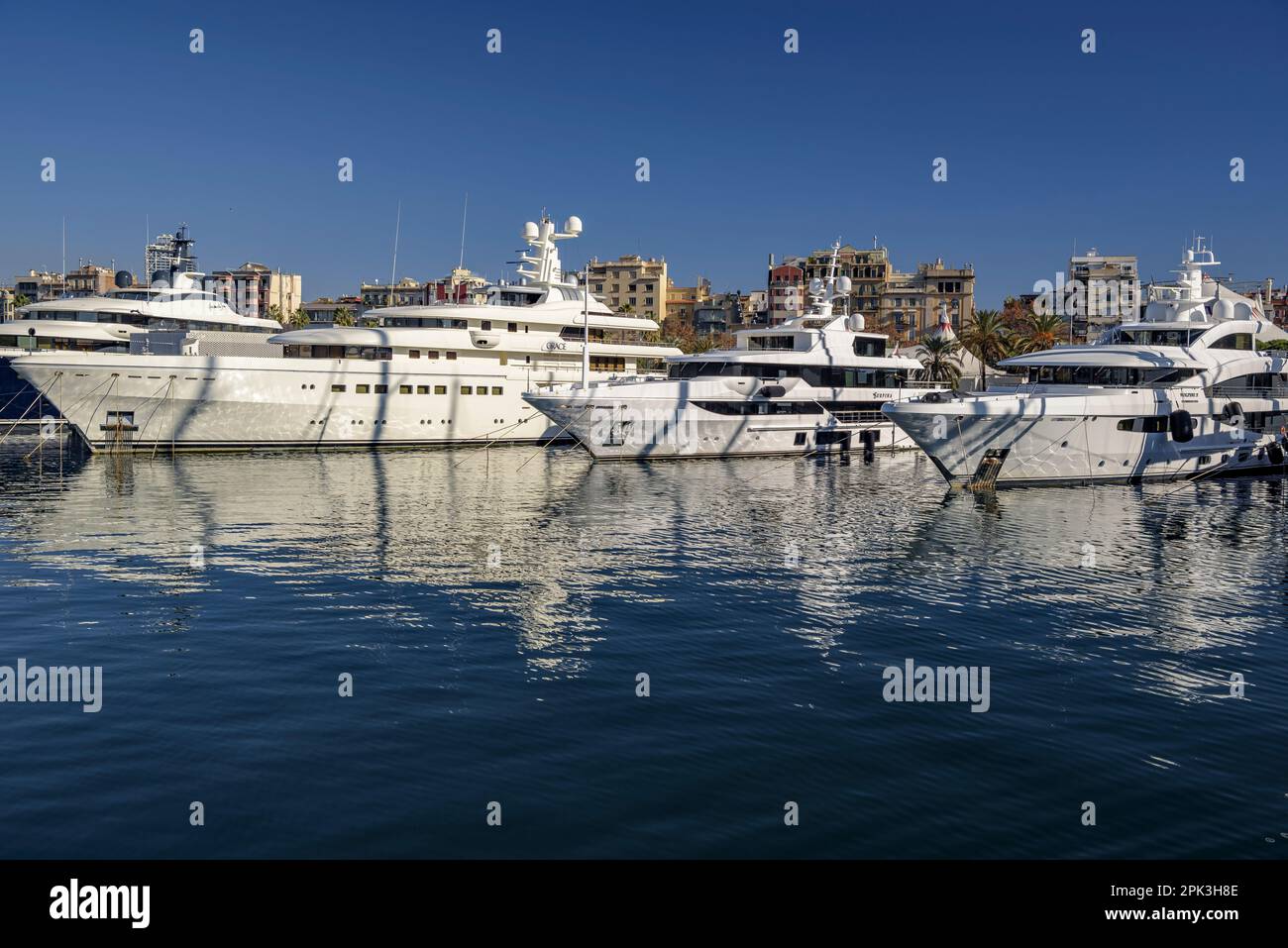 Boats moored in the Port Vell (old port) of Barcelona (Catalonia, Spain ...