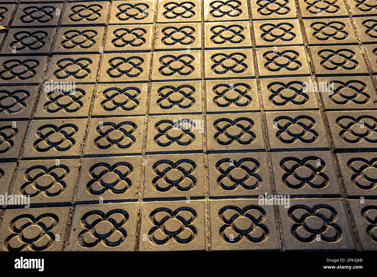 Panot de flor tile hi-res stock photography and images - Alamy