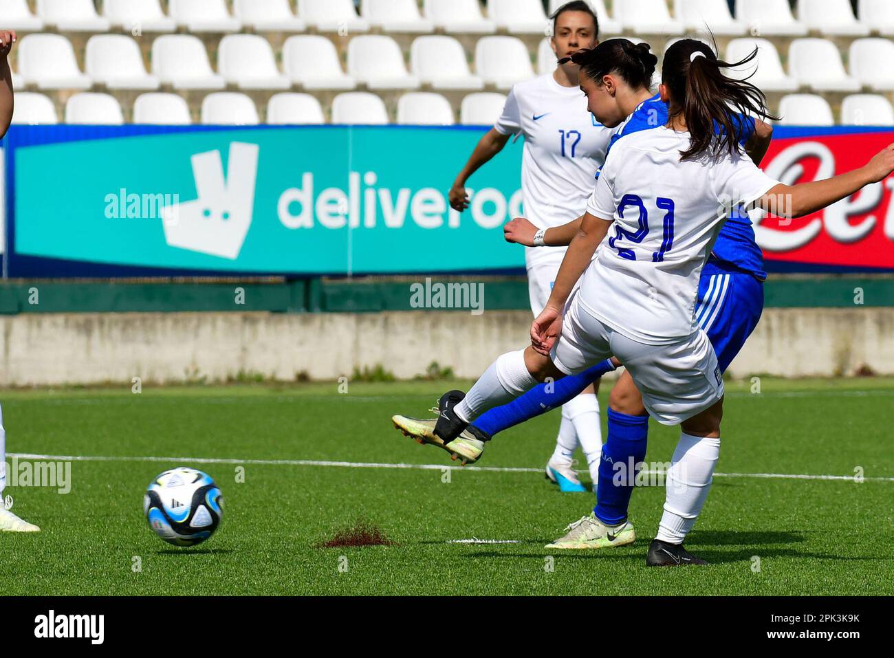 Peruta hi-res stock photography and images - Alamy