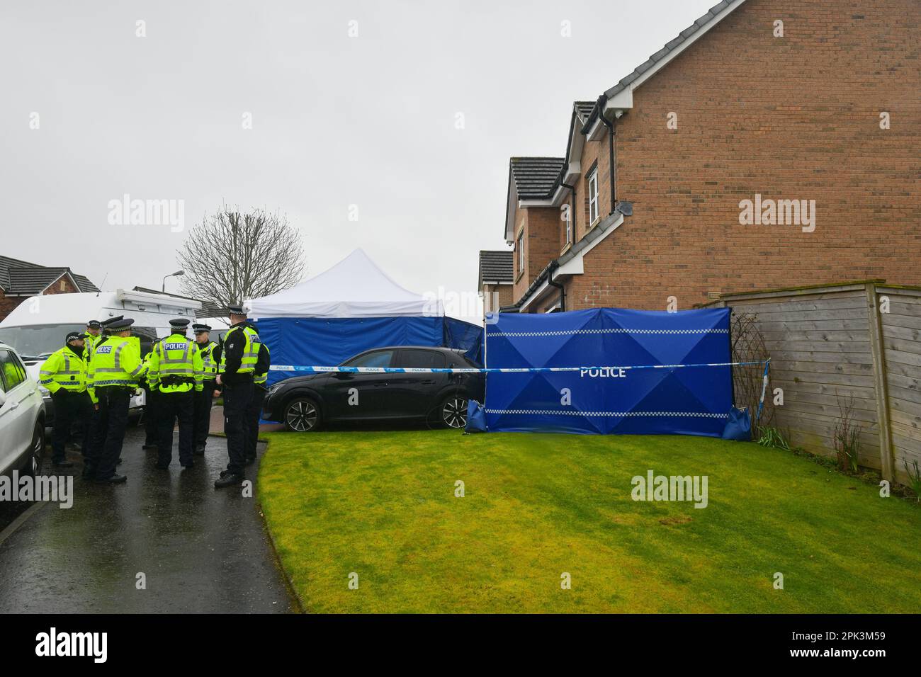 Glasgow Scotland, UK 05 April 2023. Police activity outside the home of ...