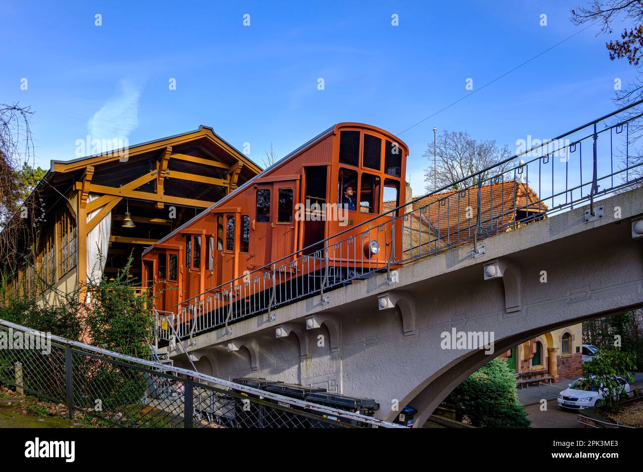 A renovated coach of the upper Heidelberg Mountain Railway leaves the ...