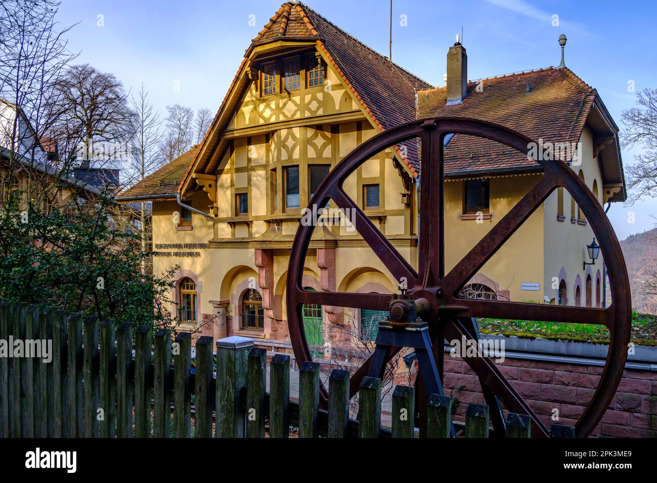 Molkenkur mountain railway station of the Heidelberg Mountain Railway ...