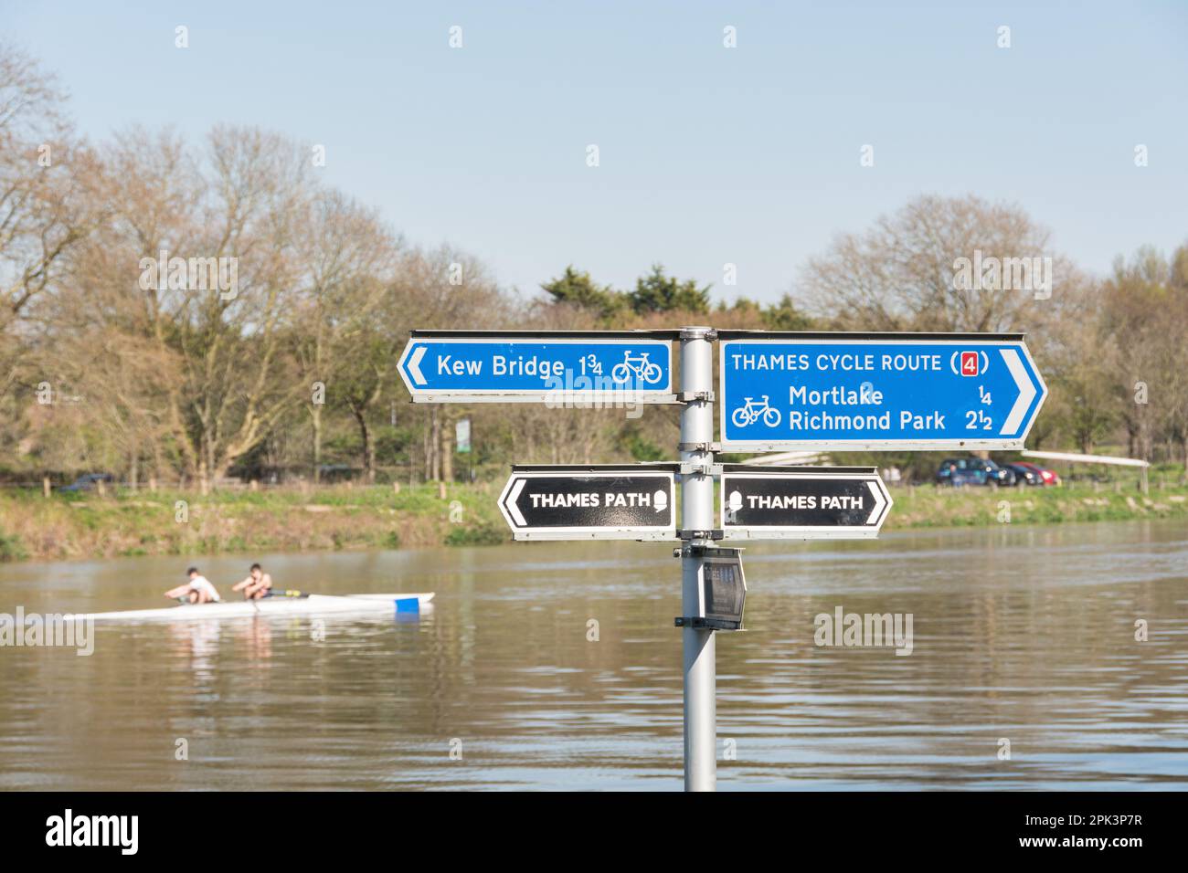 Thames Path directional signage on the towpath at Mortlake, London ...