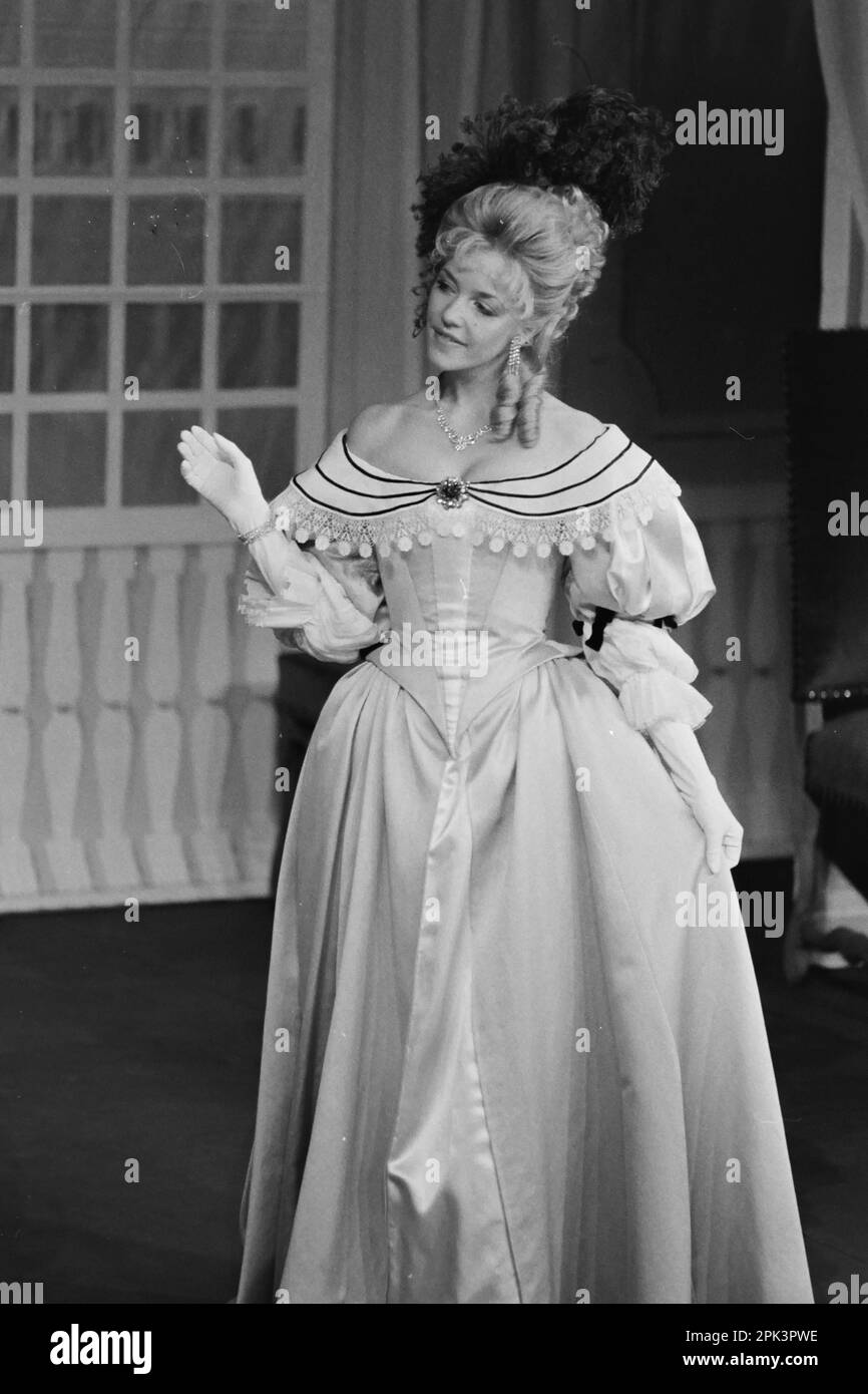 Archives 80ies: French actress Vannick Le Poulain performs in Les ...