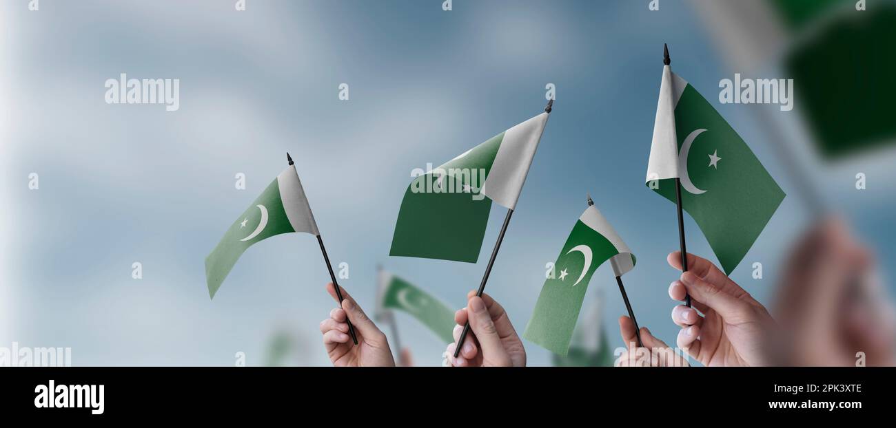 Crowd in karachi, pakistan hi-res stock photography and images - Alamy