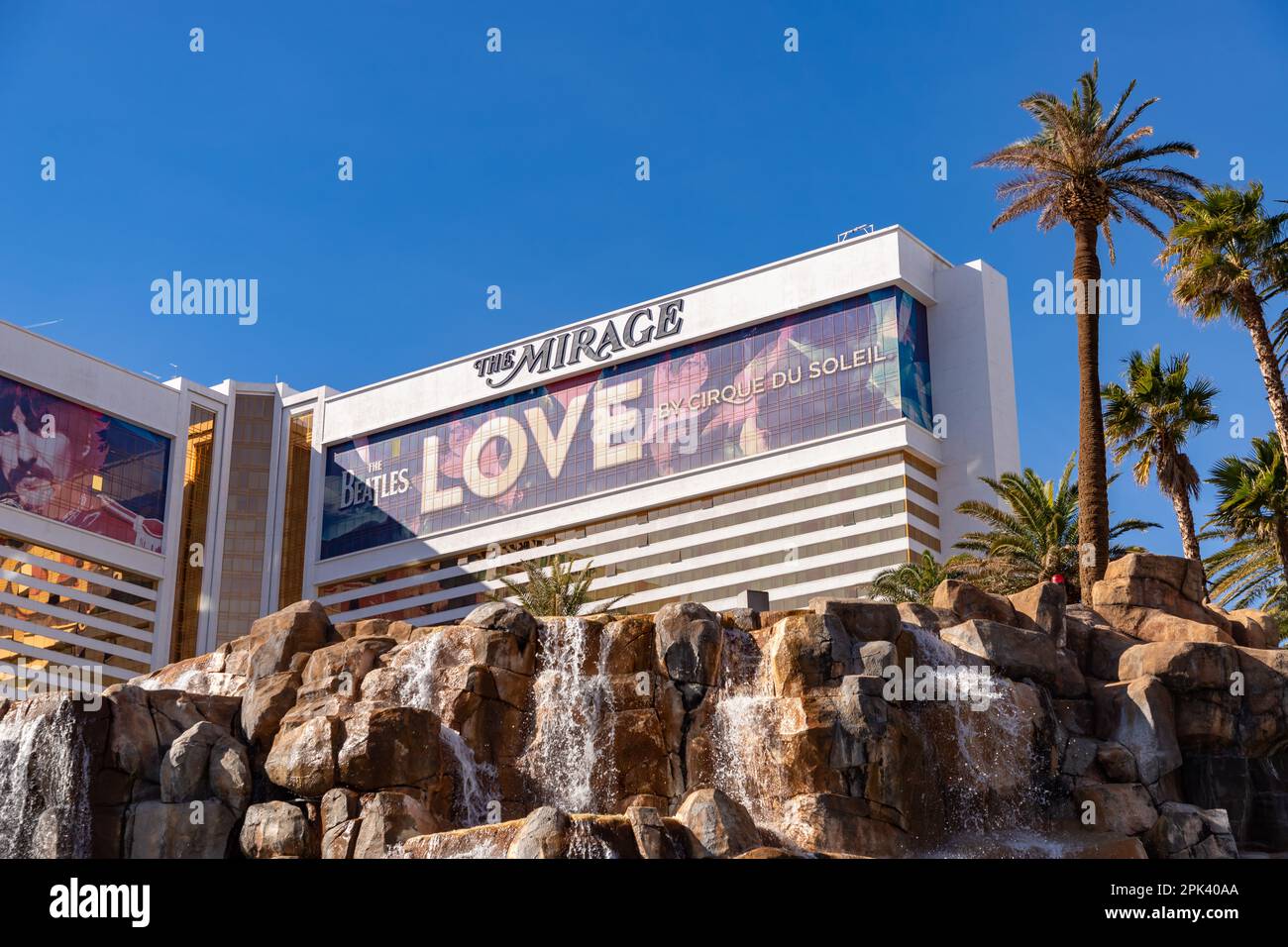 A picture of the Mirage with a large ad of the show Love by Cirque du ...