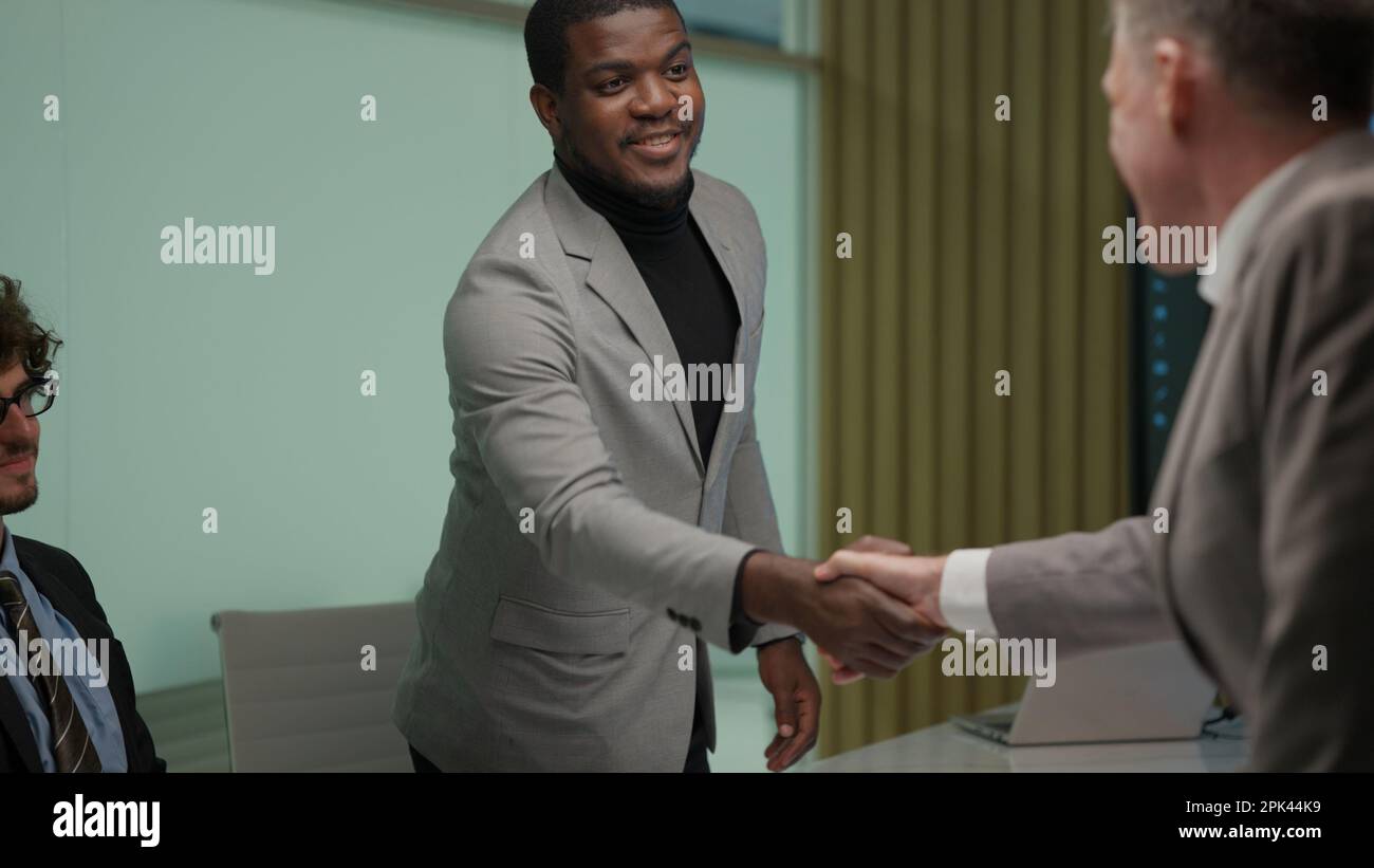 Professional networking agreement business hi-res stock photography and ...