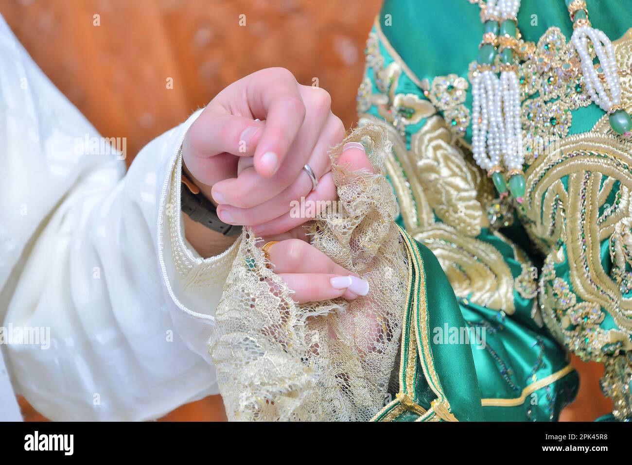 Islamic wedding invitation hi-res stock photography and images - Alamy
