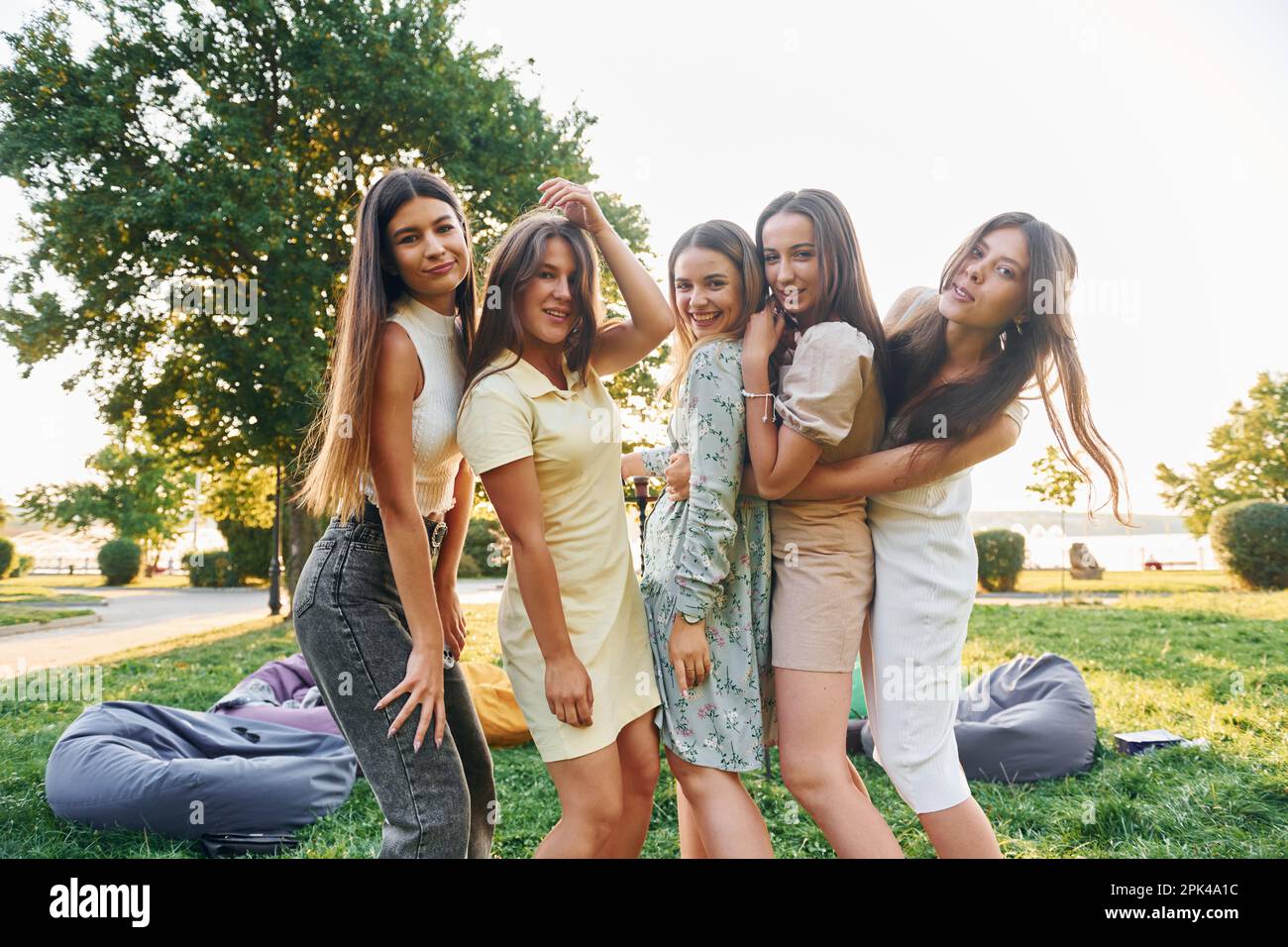 Womens party group hi-res stock photography and images - Alamy