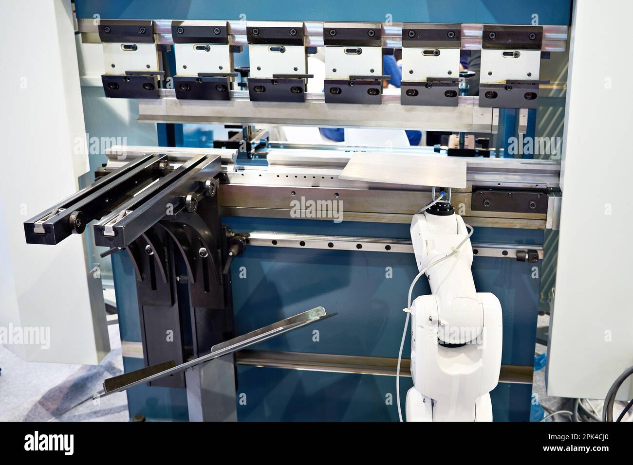 Standard universal industrial robot with part and press brake sheet ...