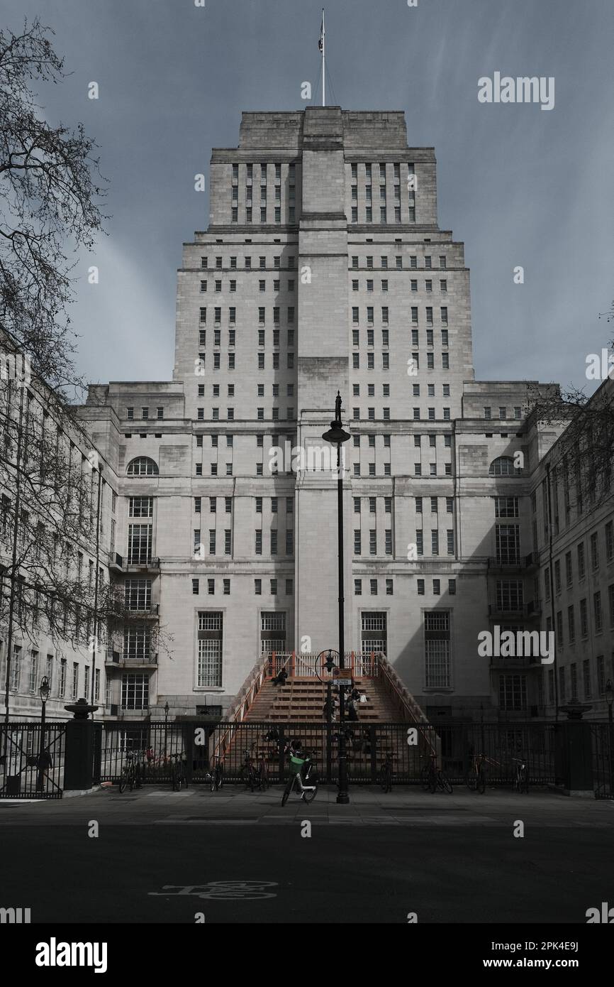 Senate house london 1930s hi-res stock photography and images - Alamy