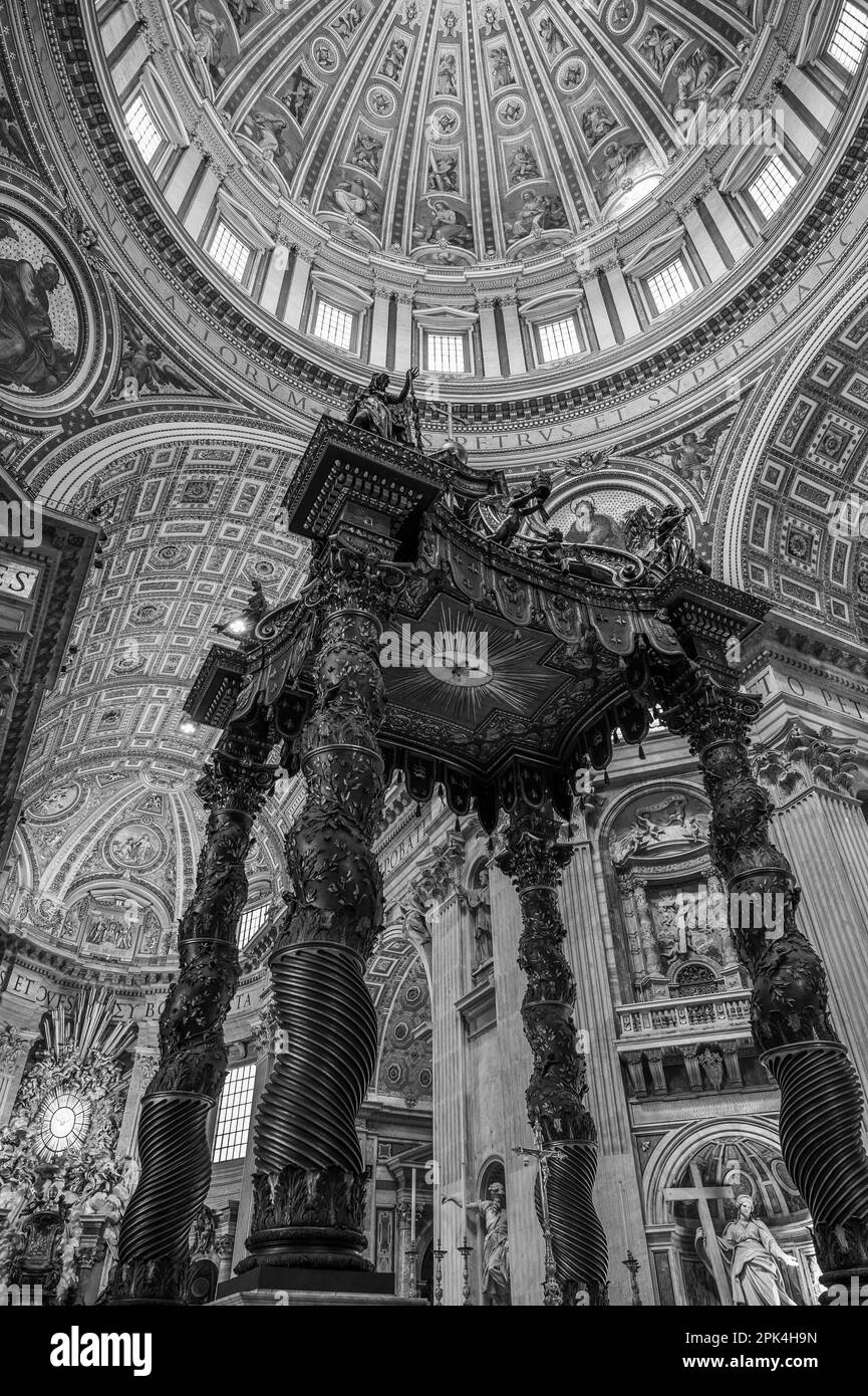 Is a Catholic basilica located in St. Peter's Square in the Vatican ...