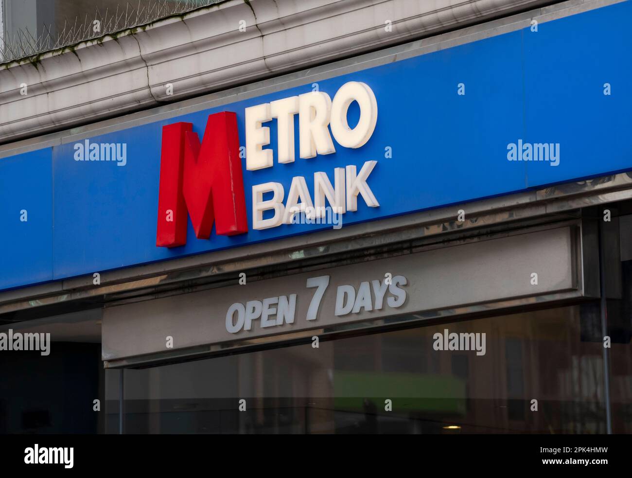 Metro Bank branch in Brighton’s city centre Stock Photo - Alamy