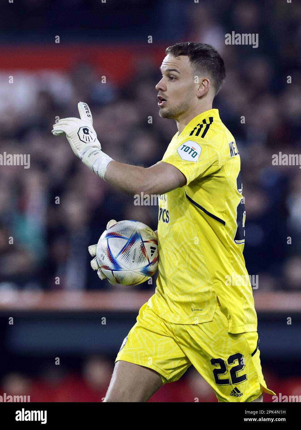 ROTTERDAM - Feyenoord goalkeeper Timon Wellenreuther during the ...