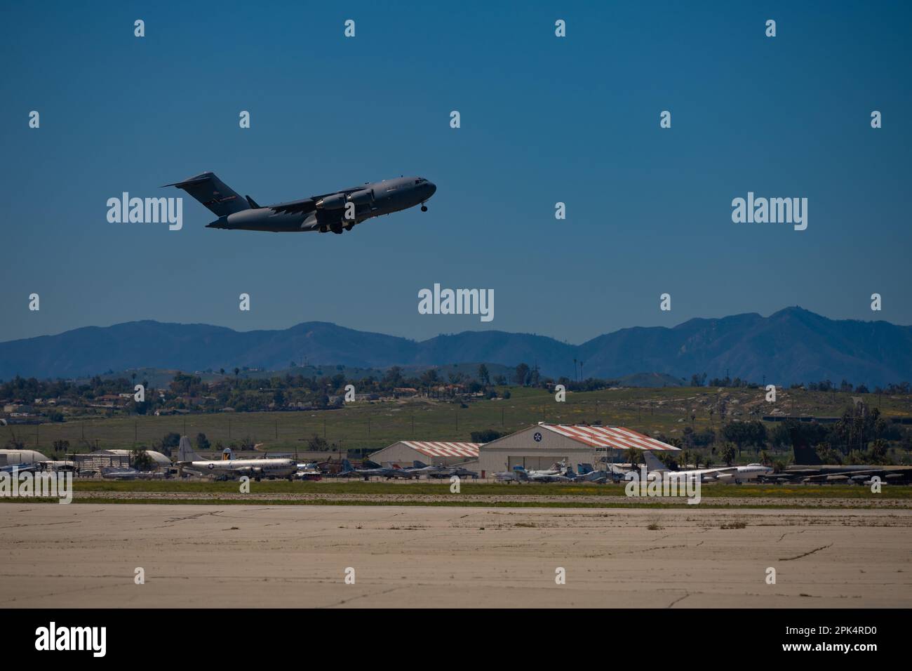 A C-17 Globemaster assigned to the 167th Airlift Wing from the West ...