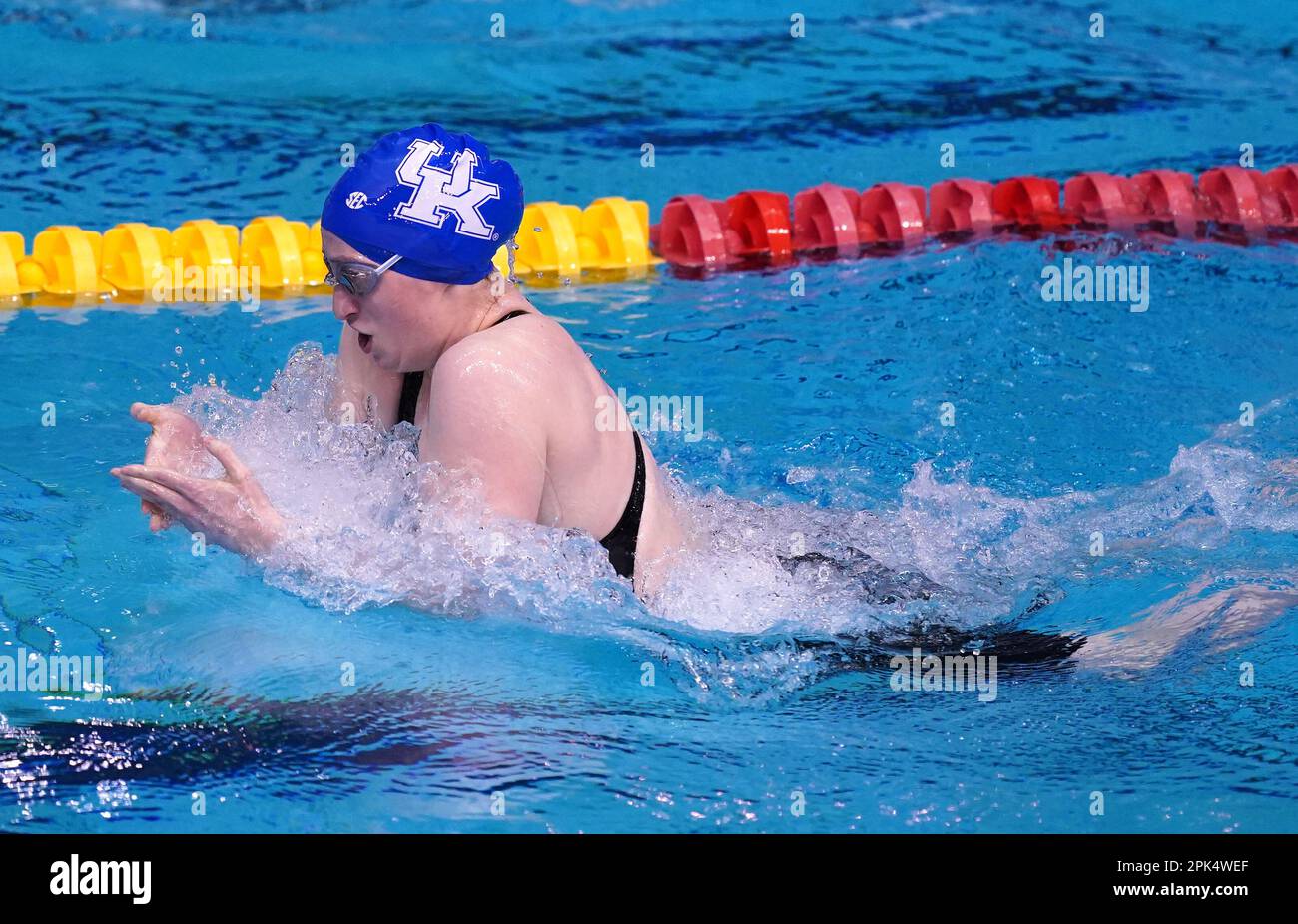 Gillian Kay Davey in action during the Women's 200 metres Breaststroke ...