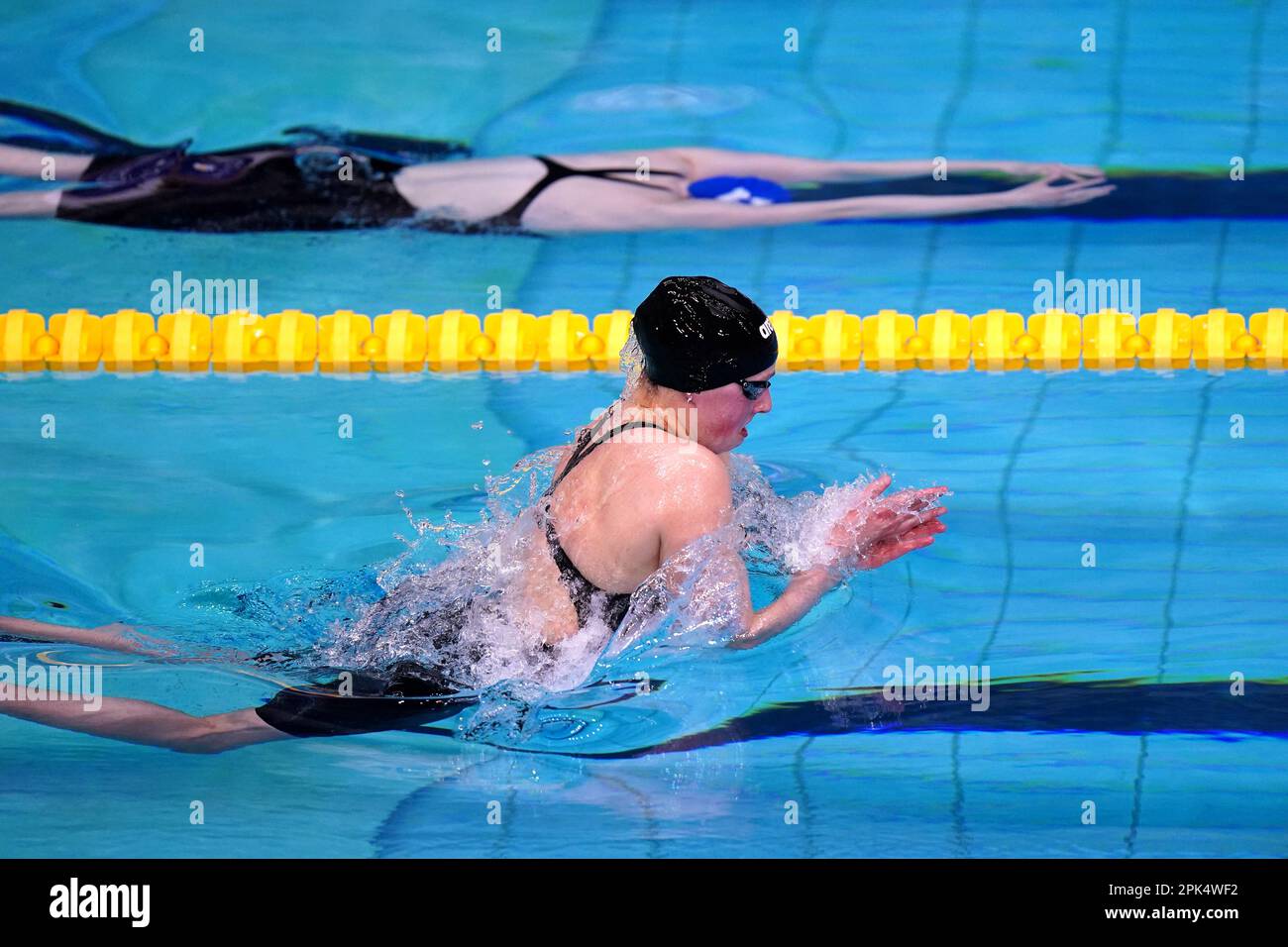 Elizabeth Booker in action during the Women's 200 metres Breaststroke ...