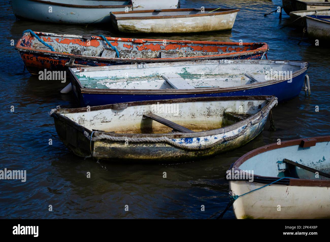 Rowing boats at the sea shore Stock Photo - Alamy