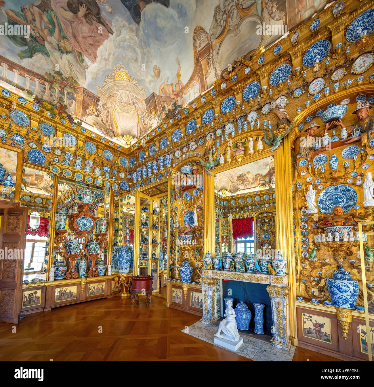 Porcelain Cabinet at Charlottenburg Palace Interior - Berlin, Germany ...